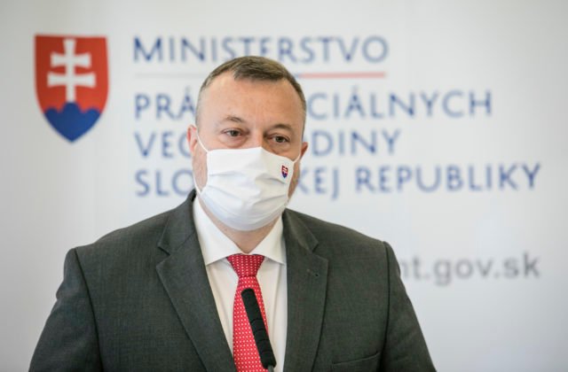 Krajniak nesúhlasí s tým, aby sa pri vyplácaní PN-ky rozlišovalo, či je ...