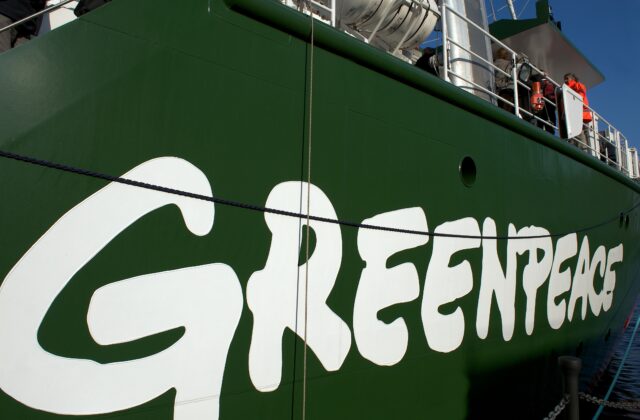 Greenpeace môže v Holandsku žalovať americký koncern v spore o ...